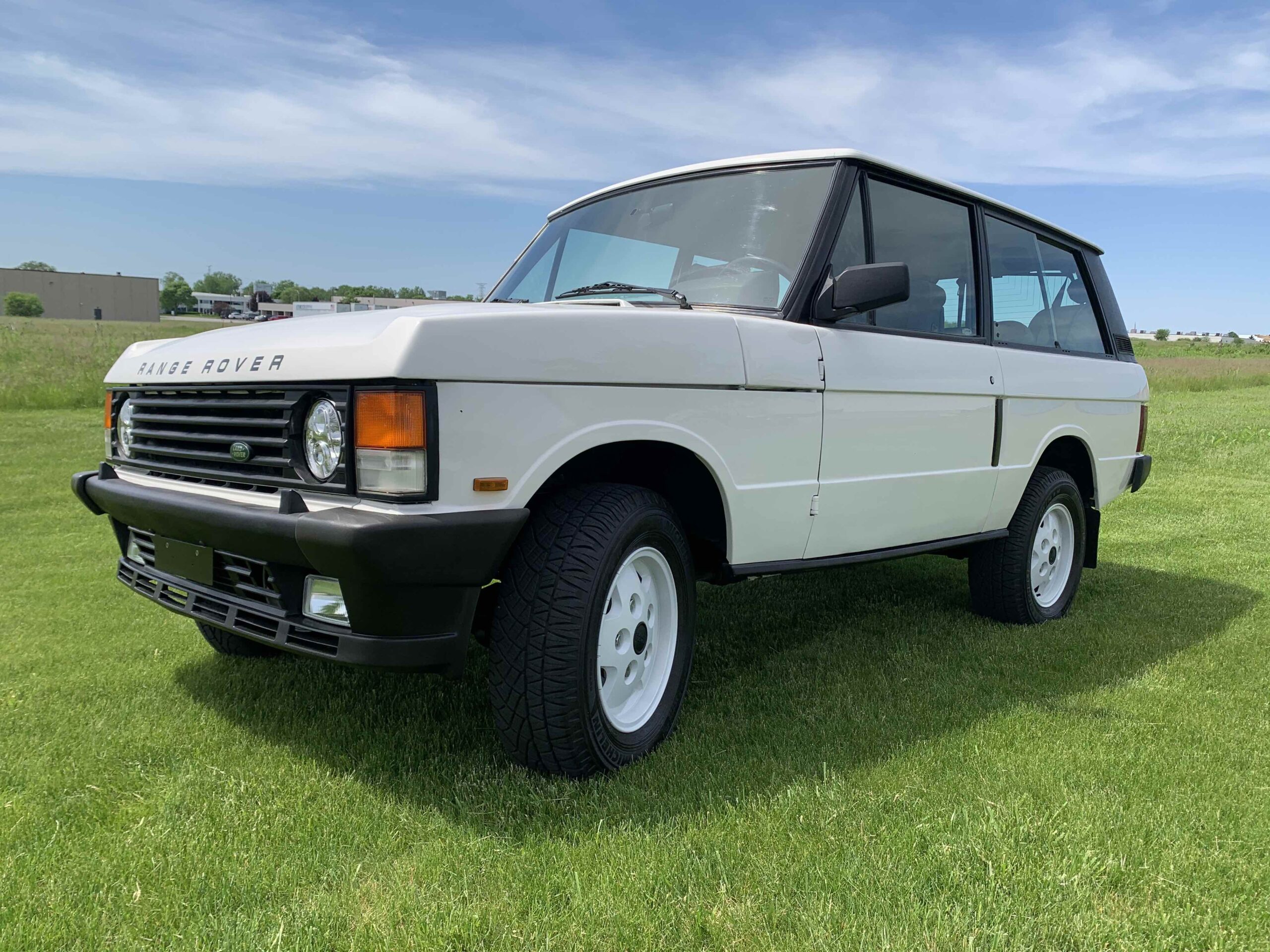 HHH Heritage – White Range Rover - Two Door (Vail) - HHH Heritage
